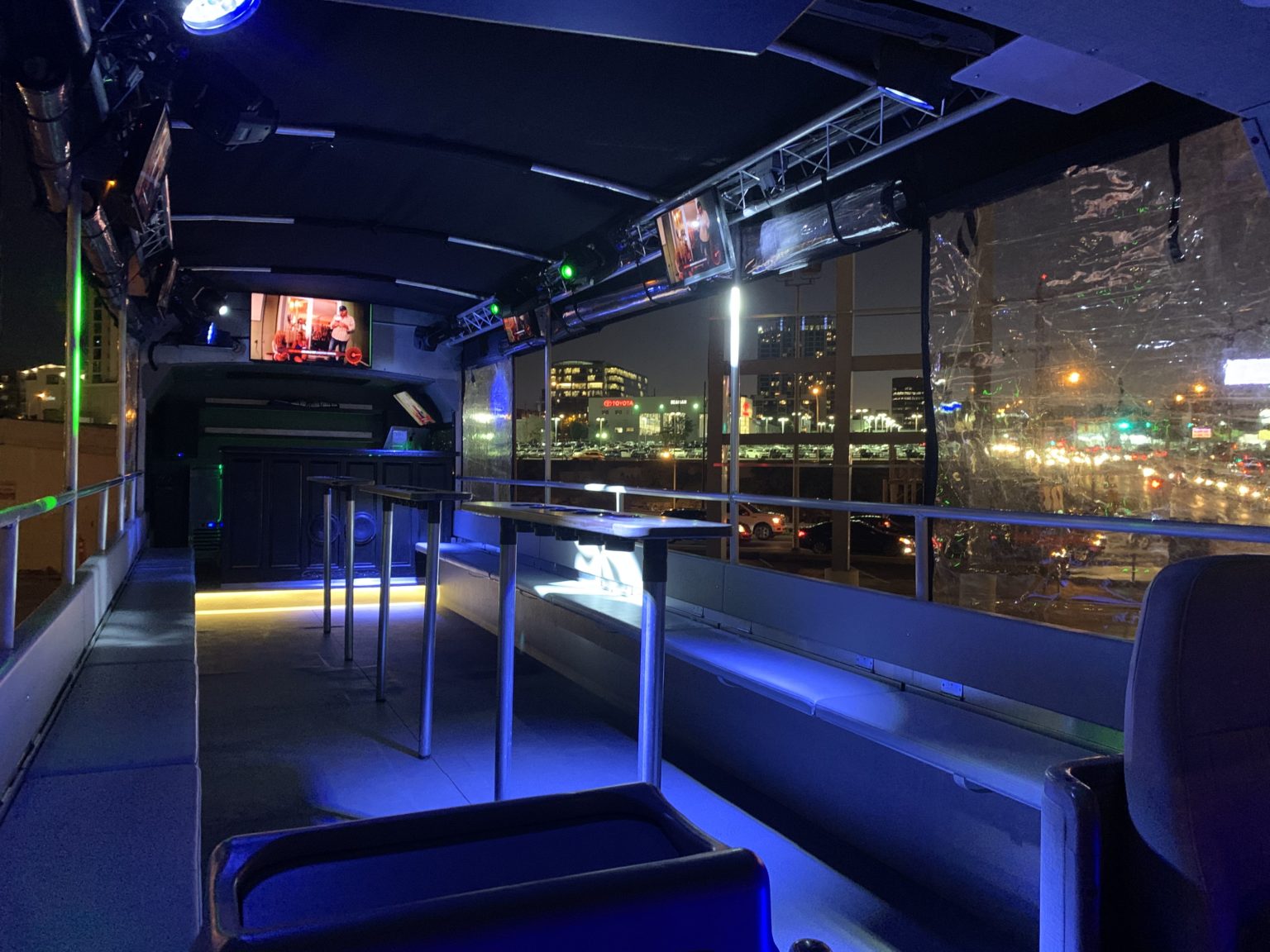 The Best Tour in Nashville - Upstage Party Bus